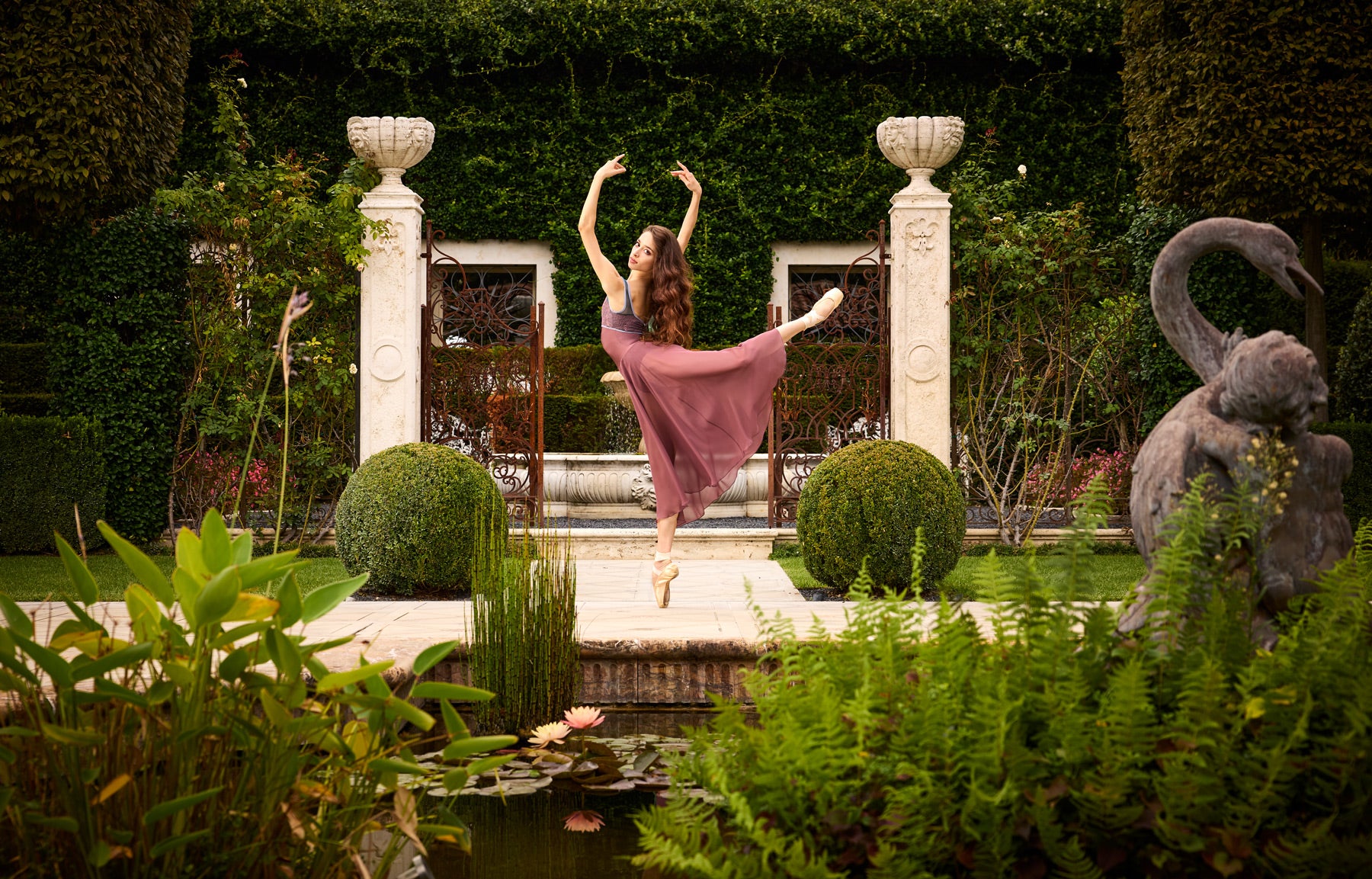 DellaLo' Classy - Dance Leotards – DellaLo' Milano